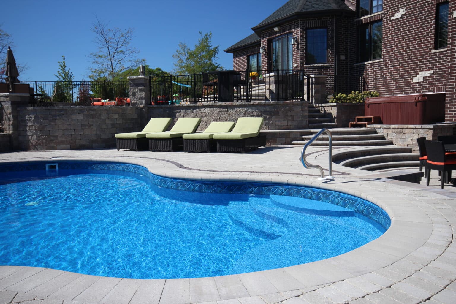 Inground Vinyl Pools - Pinnacle Pools & Spas